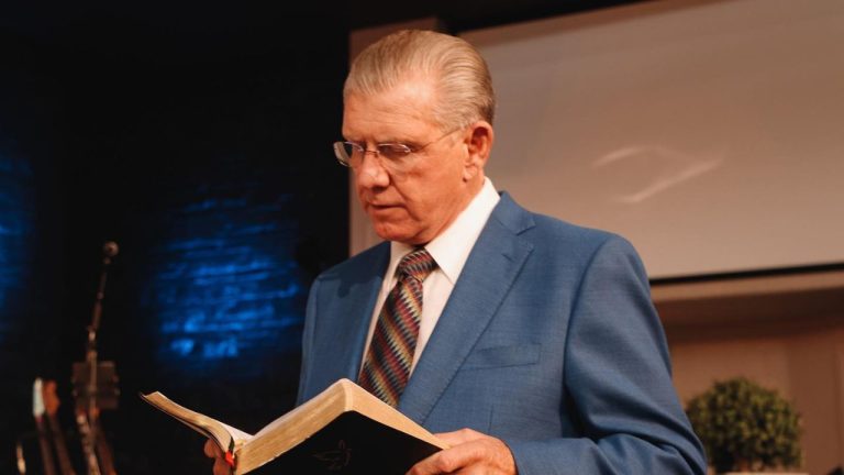 Mark T Barclay Net Worth 2024 | Personal Life, Wife, Age, Height and ...